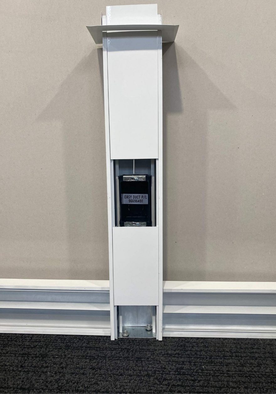 Service Poles Aluminium EASY 100 x 50 – Easy Ducted Skirting